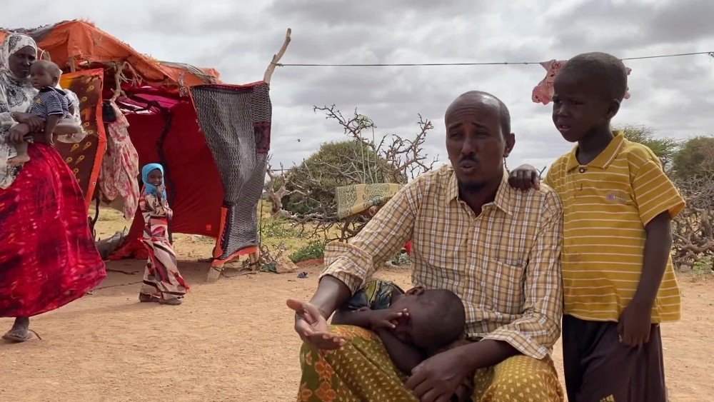 Somalia: Climate change and conflict threaten herders