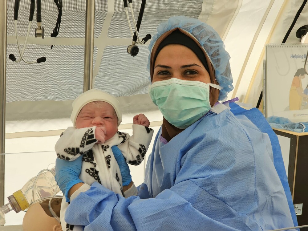 Gaza: Red Cross opens new 60-bed field hospital